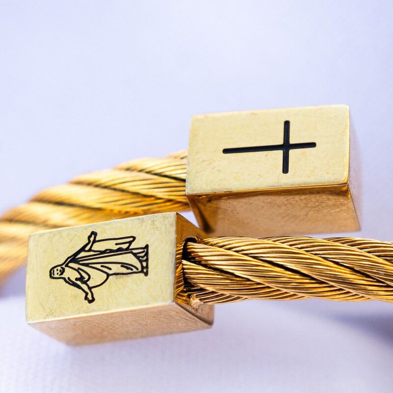 Risen | Christian Jewelry & Fashion